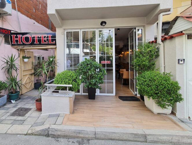 Hotel La Villa - Tirana