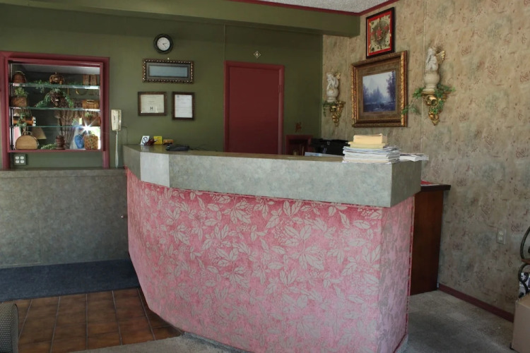 Double N Motel - Ponca City, OK