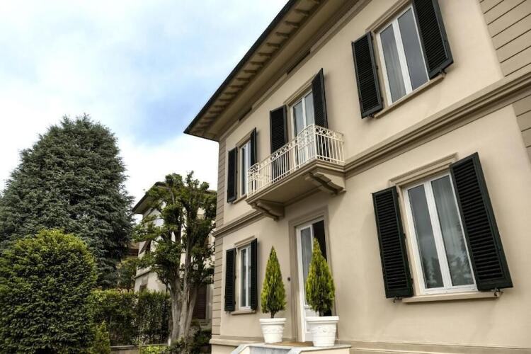 Villa La Tuia B&b - Lucca