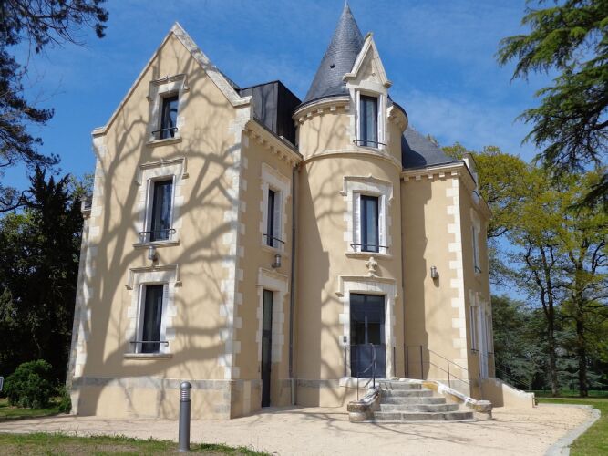 Le Château Des Plans - Parthenay