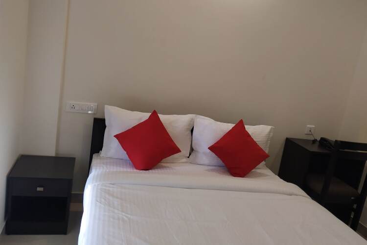 Oyo 16968 Better Inn - Kochi