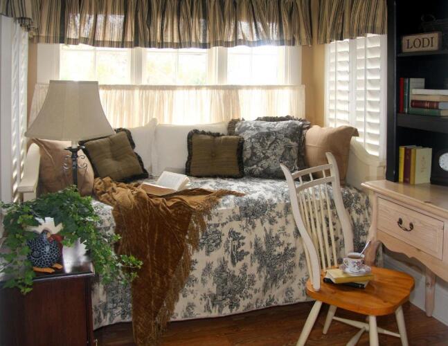 Cottage On Armstrong - 스톡턴