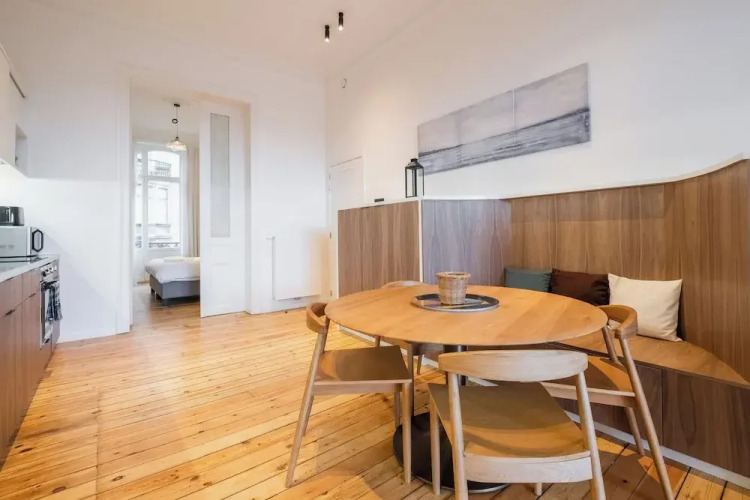 Self Check In Brussels Apartment For 2 In Heart Of Trendy Saint-gilles - Forest