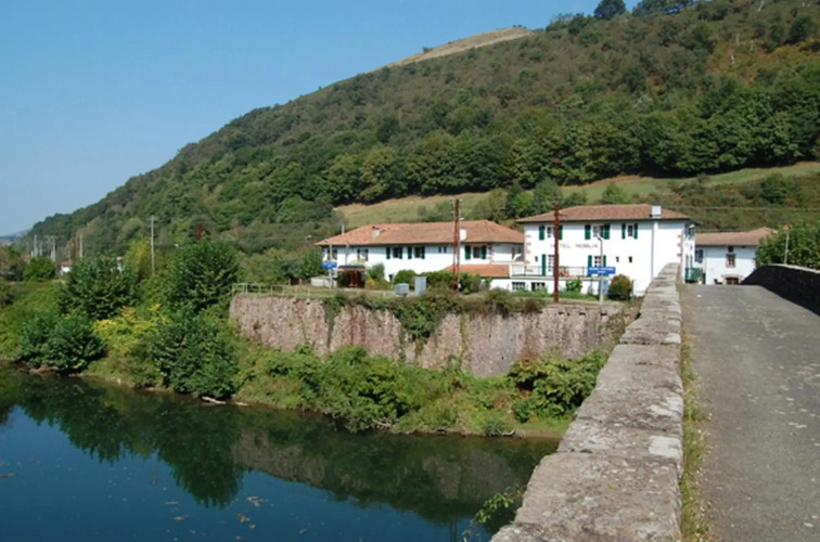 Logis Hôtel Noblia - Bidarray