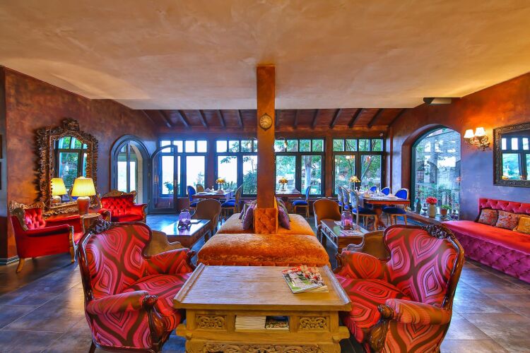 Cetmihan Hotel - Küçukkuyu