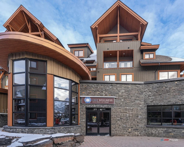 Mountain Retreat - Pool - Hot Tub - Spa - Alberta