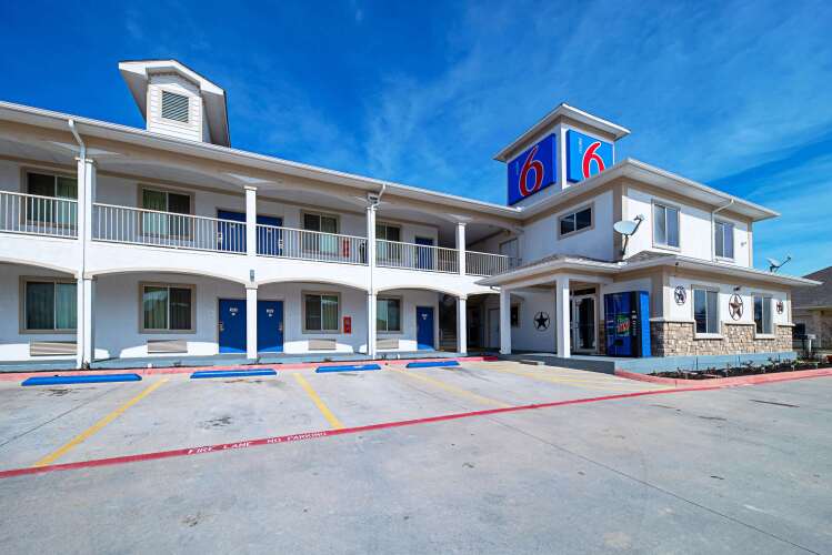 Motel 6 Rhome, Tx - 紐瓦克