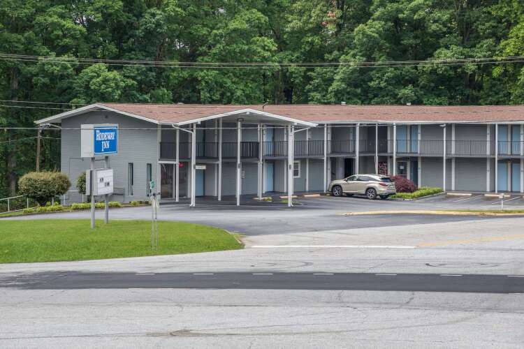 Rodeway Inn - Clemson, SC