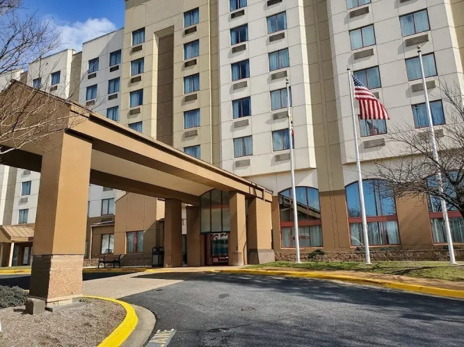 Holiday Inn Express Baltimore - Bwi Airport Ne By Ihg - Glen Burnie, MD