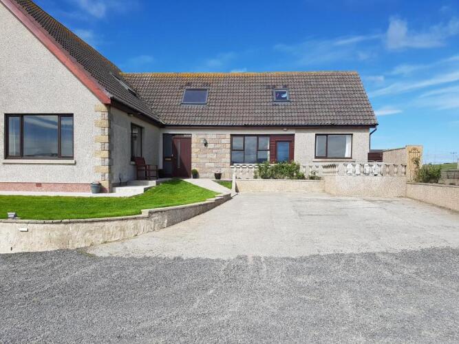 Lindisfarne Bed & Breakfast - Stromness