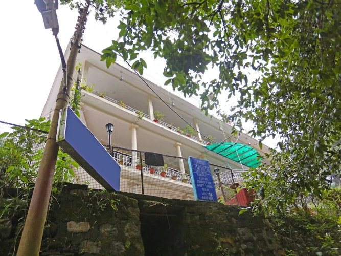 Oyo Flagship 161 Highcourt Nainital - Nainital