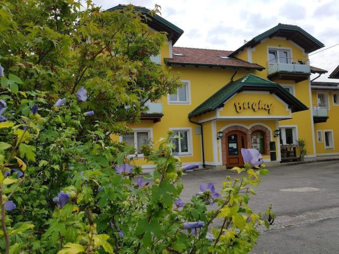 Hotel Berghof Baumgartner - Bad Füssing
