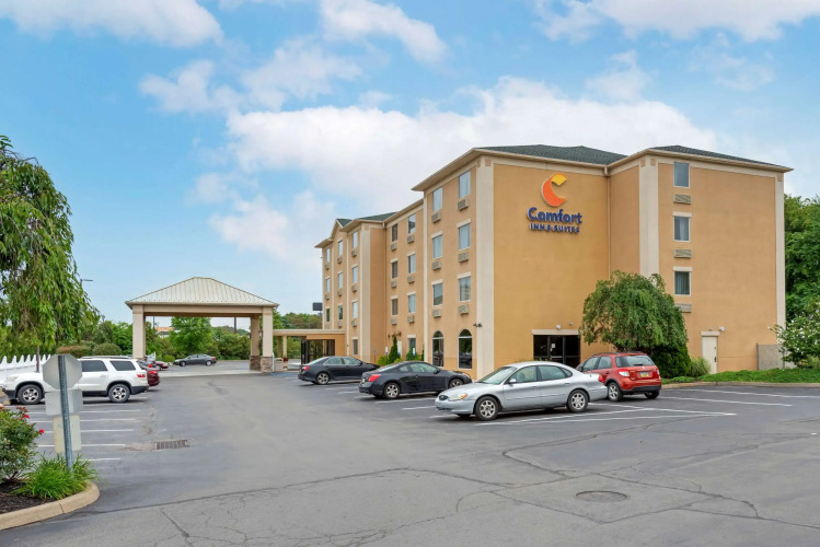 Comfort Inn & Suites Wilkes Barre - Arena - Dallas, PA