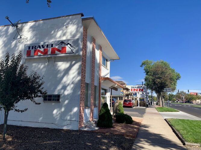 Travel Inn - Manitou Springs, CO