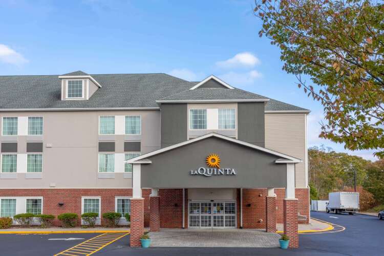 La Quinta Inn & Suites By Wyndham Stonington-mystic Area - Westerly