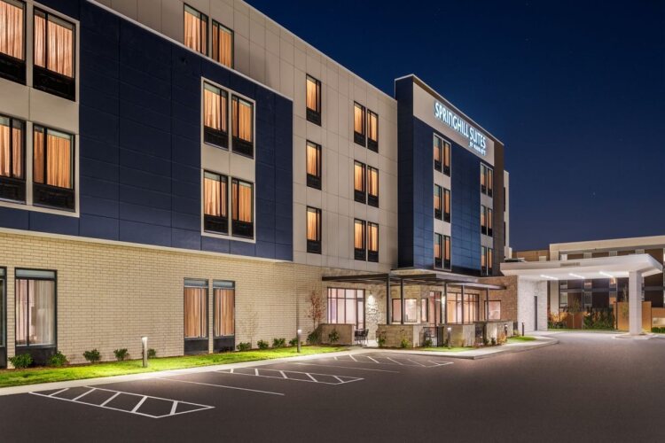 Springhill Suites By Marriott Menomonee Falls - Hubertus, WI