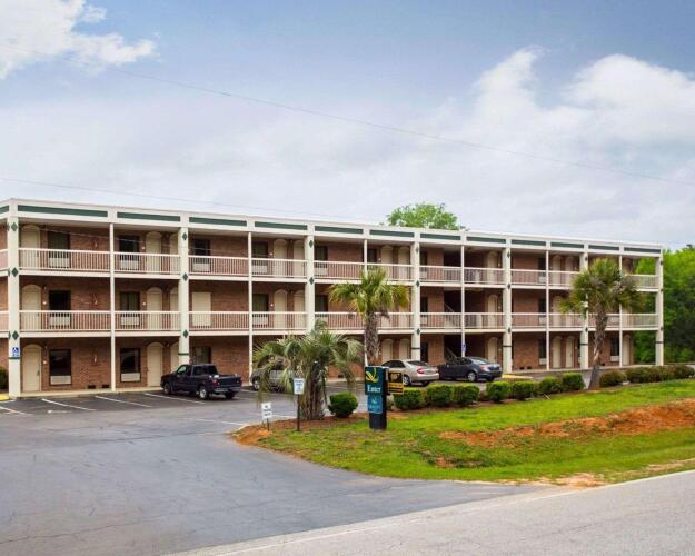 Rodeway Inn Harbison Area - Columbia, SC