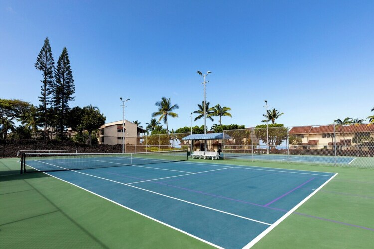 Surf & Racquet Club #24 - Kailua-Kona