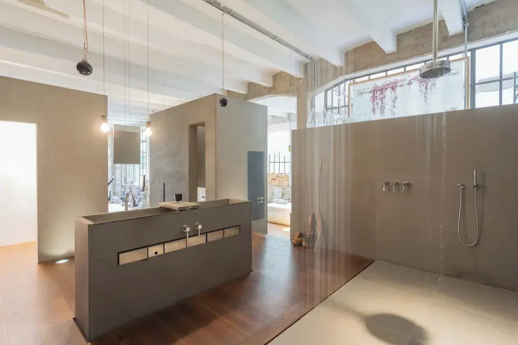 Design Loft With Private Parking By Rent All Como - Como
