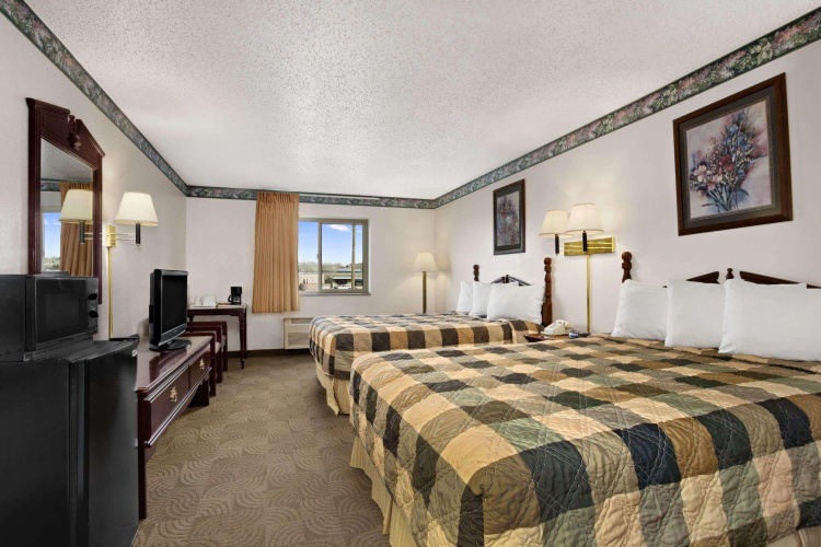 Days Inn By Wyndham Sheridan - Sheridan, WY