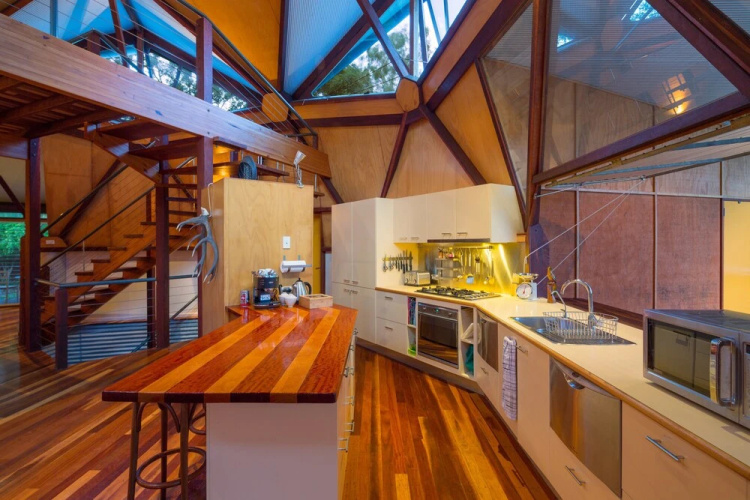 Dome House - Eco & Pet Friendly Treehouse - Noosa Shire
