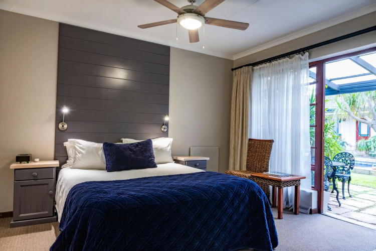 Beachwalk Bed And Breakfast - Port Elizabeth