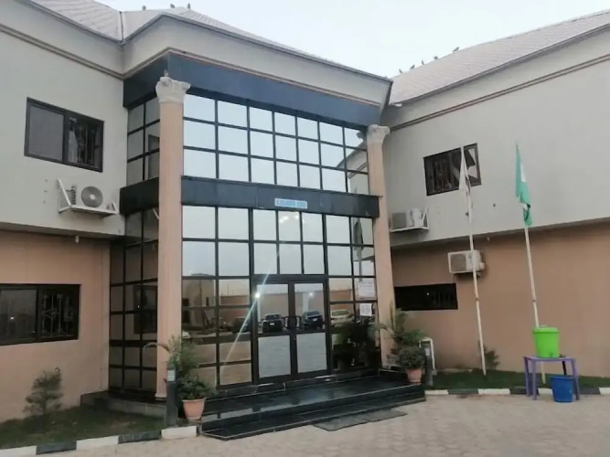 Quintessential Hotel & Suites By Badala - Kano