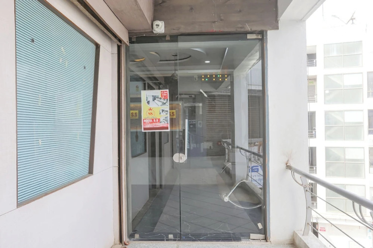 Fabhotel S.s - Opp. Vishwakarma Engineering College - Ahmedabad