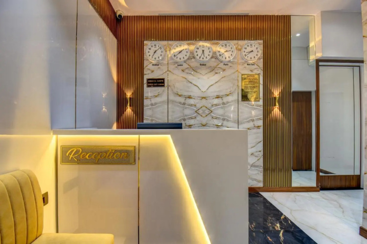 Hotel Majestic Crest - Mumbai