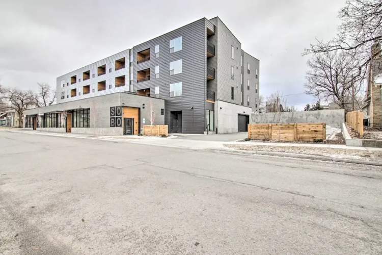 Chic Bozeman Apartment - 1 Block Off West Main St! - Bozeman, MT