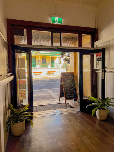 Commercial Hotel Bega - Bega