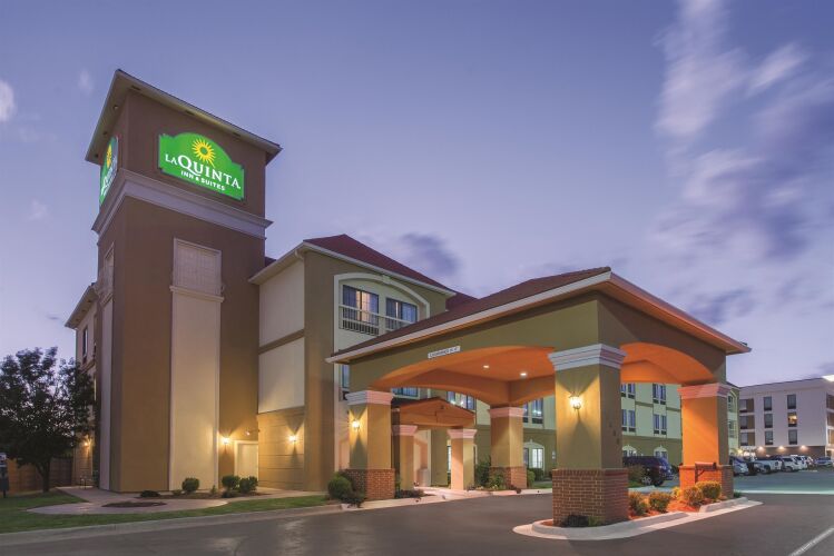 La Quinta Inn & Suites By Wyndham Oklahoma City -Yukon - Yukon, OK