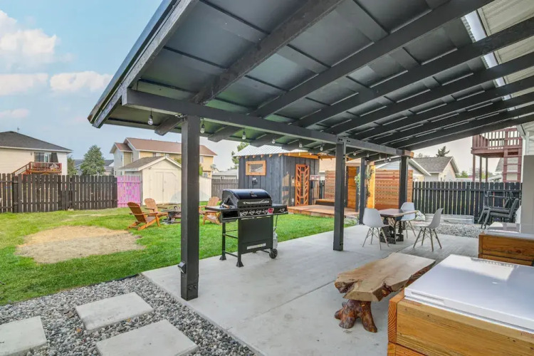 Sauna, Cold Plunge & More! Belgrade Getaway - Bozeman, MT