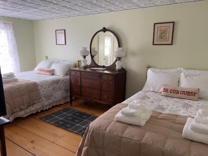 The Cornish Inn - Maine