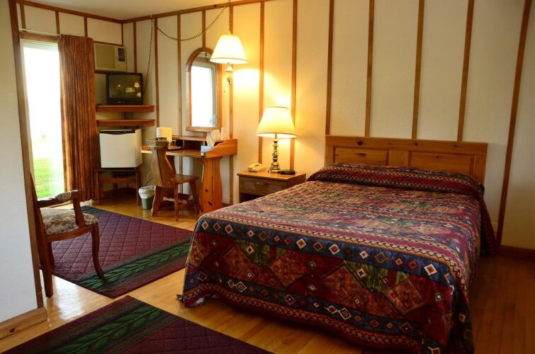 Baddeck Inn - Cape Breton Island
