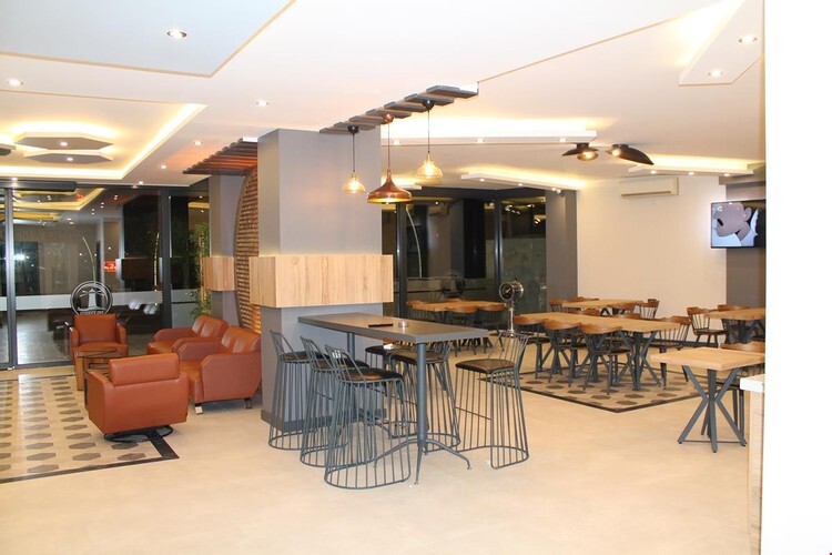 Del Puerto Hotel - Aliağa