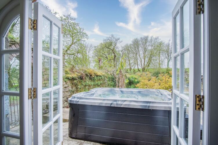 The Stables - 2 Bedroom Cottage - Princes Gate - Narberth