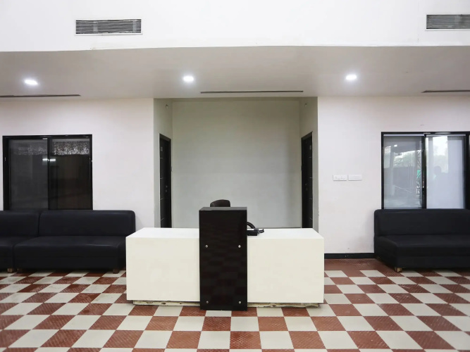 Capital O 22317 Shagun Farms - Raipur