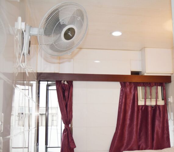 Om Guest House - Central