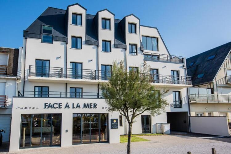 Hôtel Spa Face à La Mer - Normandie