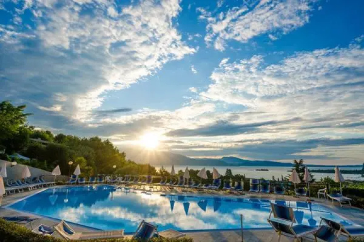 Residence Belvedere - Manerba del Garda