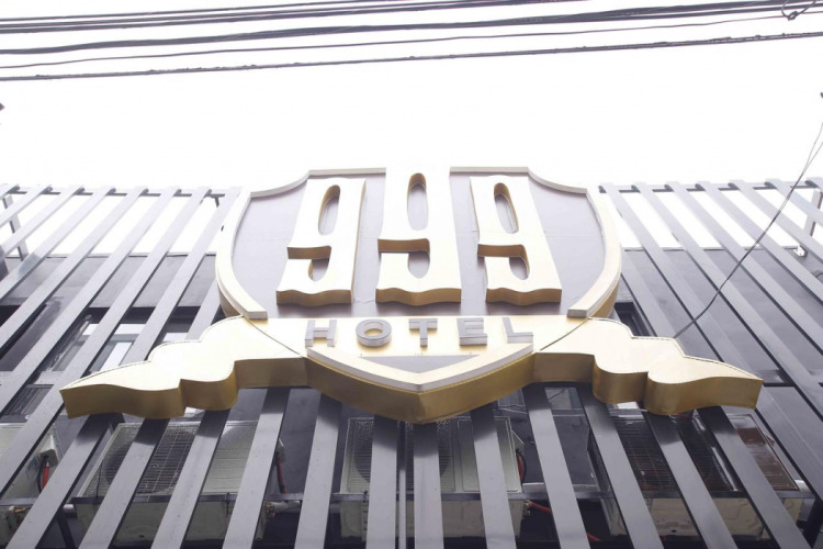 999 Hotel - Angeles