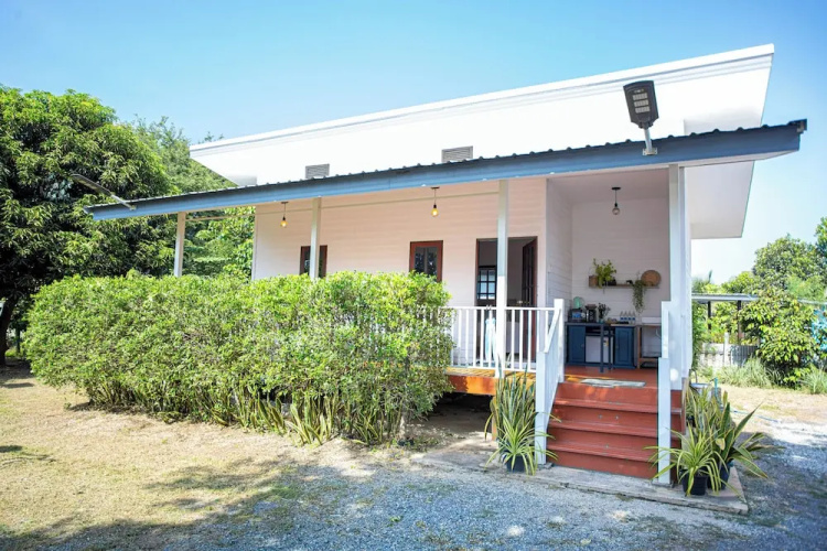 Vawa Guesthouse - Kanchanaburi