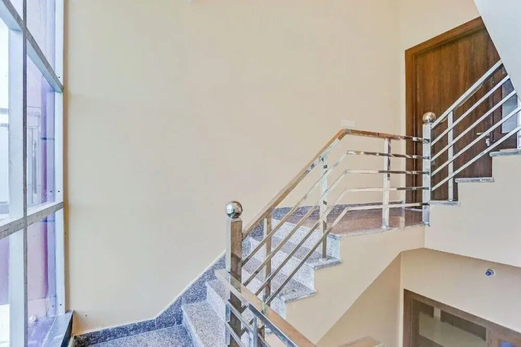 Hotel Mohan Palace - Vrindavan