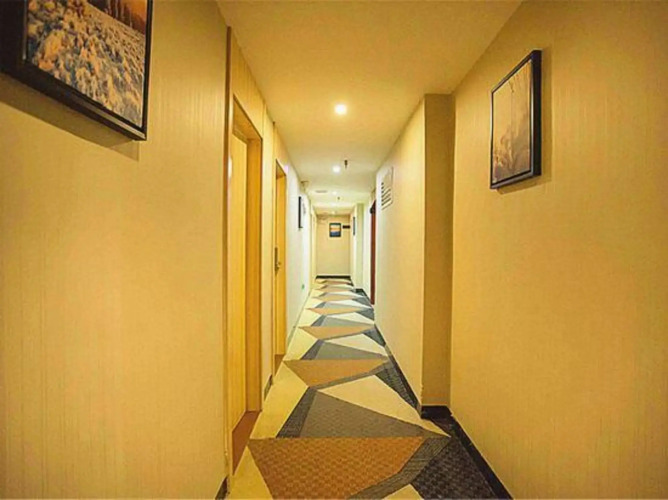 Jingchen Fengrui Hotel - Baise