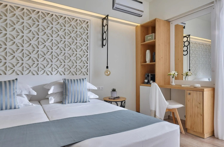 Vasia Boulevard Hotel (Adults Only) - Koutouloufari
