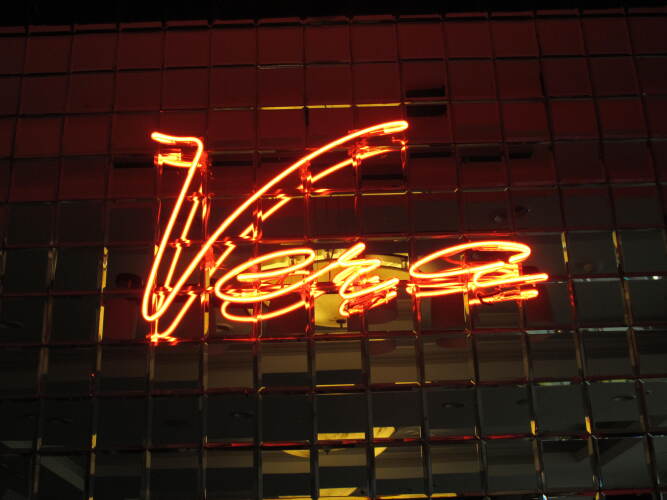 Vera Hotel - 安吉利斯