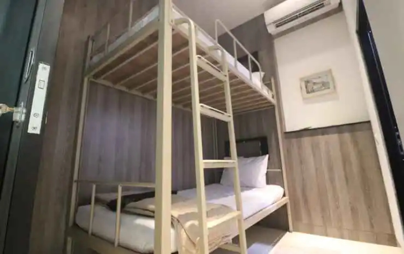 The Cabin Tanjung Hostel Yogyakarta - Yogyakarta