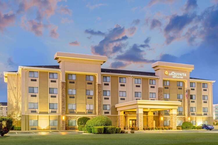 La Quinta Inn & Suites By Wyndham Midwest City - Tinker Afb - Midwest City, OK