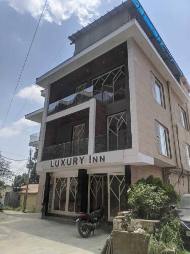 Hotel Luxury Inn Mussoorie By Stotrak - Mussoorie